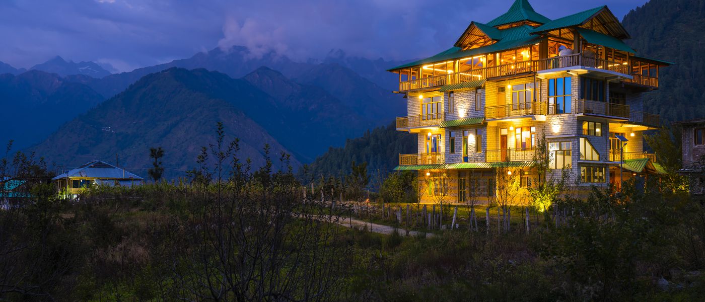 Zostel Shangarh | Top Rated Branded Hostel in Sainj