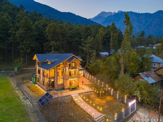 Zostel Homes Kotgarh (Shimla) | Top Rated Experiential Homestay